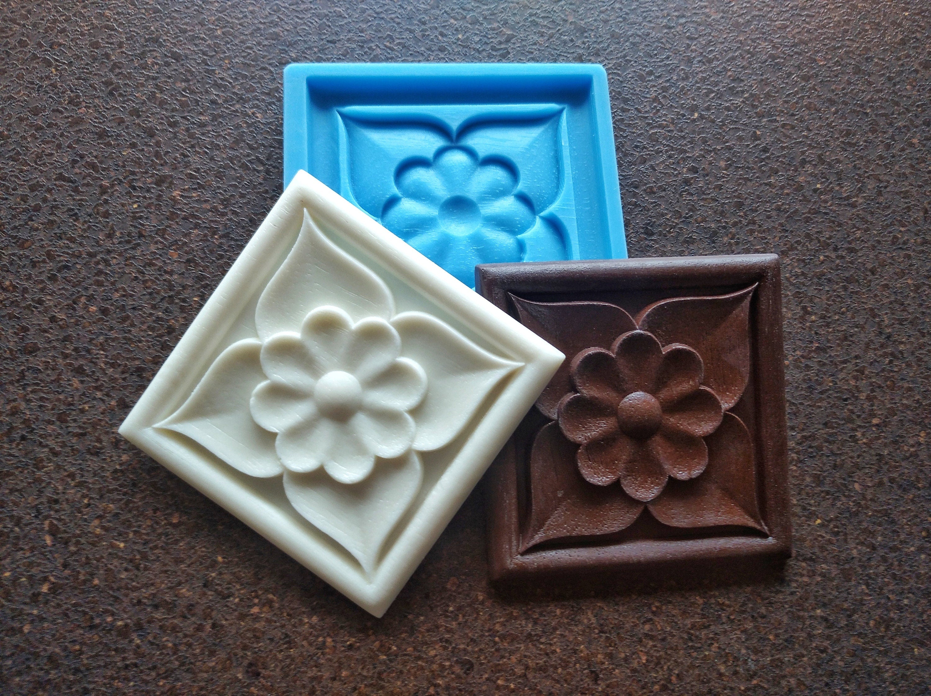 Silicone mold for square decorative overlay with wood texture, tiles m ...